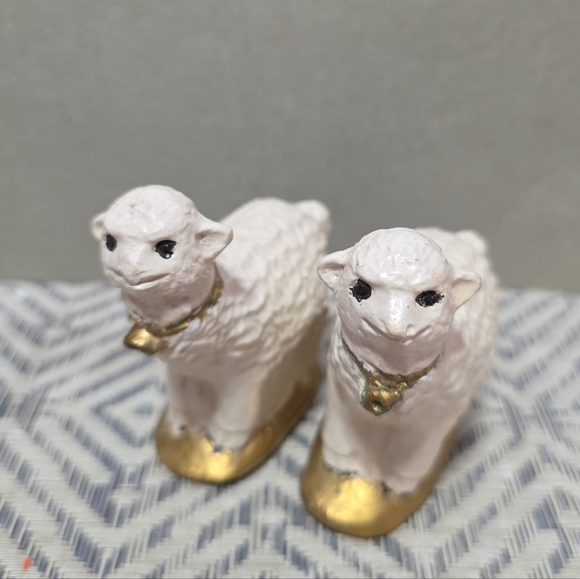 Vintage | Accents | Vintage Sheep Lamb Chalkware Salt Pepper Shakers ...